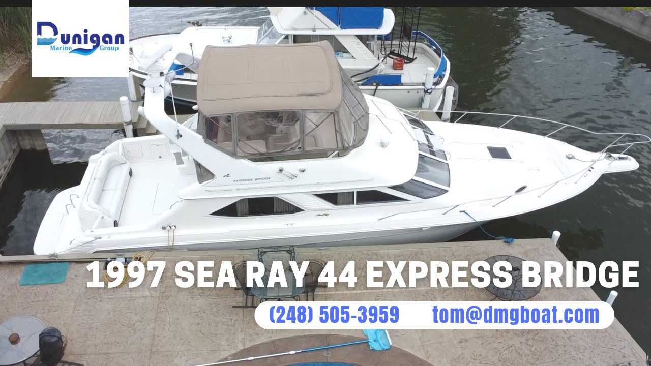 [SOLD] 1997 Sea Ray 440 Express Bridge Virtual Video Tour - YouTube