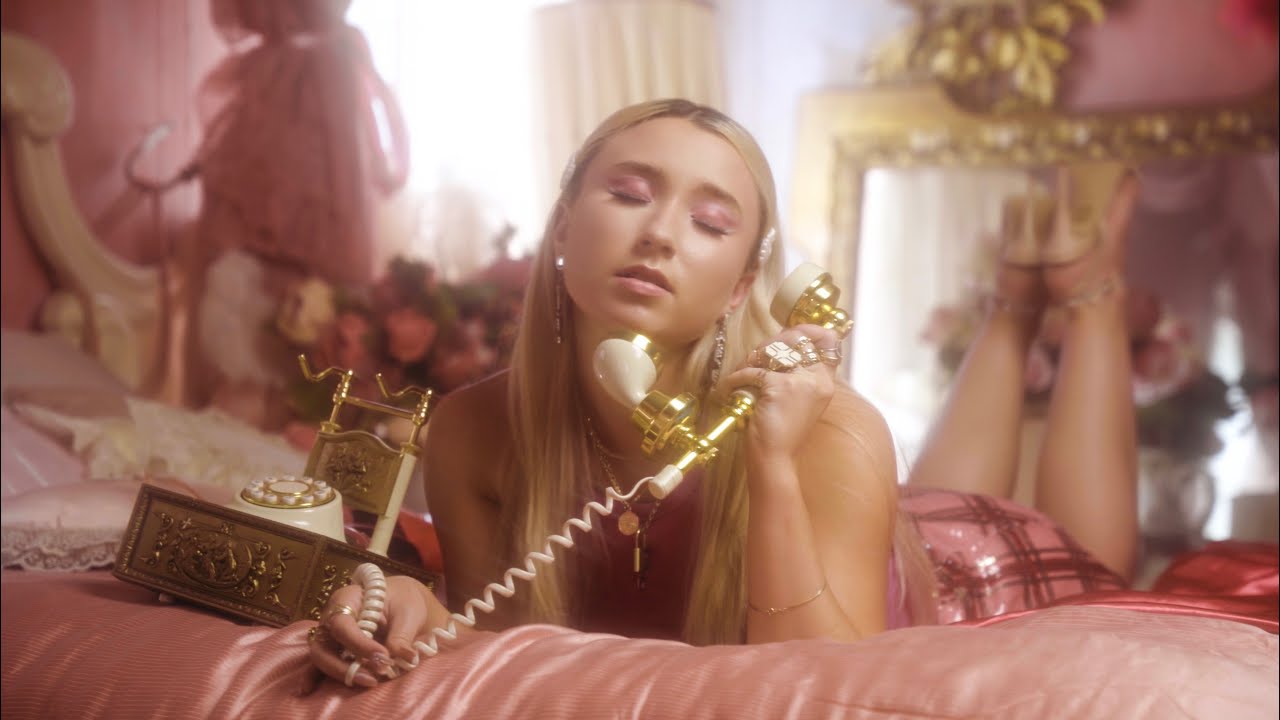 Ashlynn Malia - emergency (official video) - YouTube