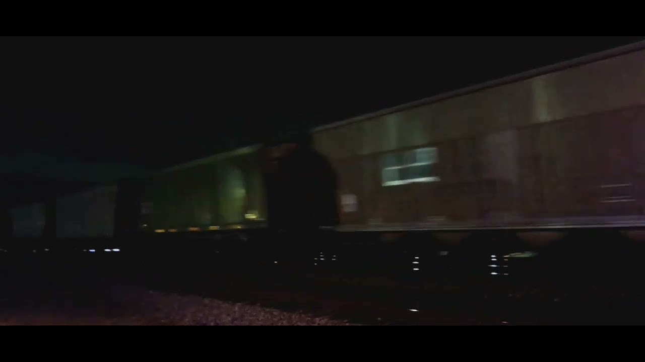 NS 733 with BNSF 6118 ES44AC BNSF 8447 SD70ACE rear end DPUs BNSF 9116 SD70ACE BNSF 9669 SD70MAC ...