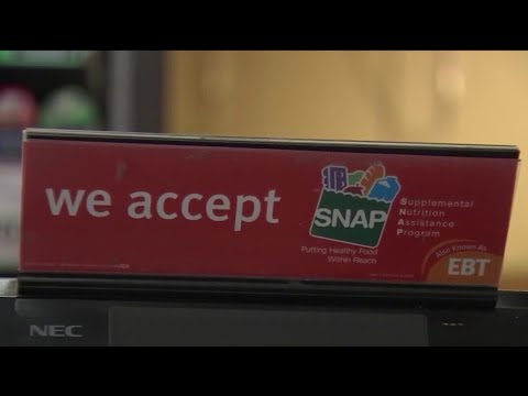 New SNAP rules in Illinois could leave thousands of immigrants without food assistance