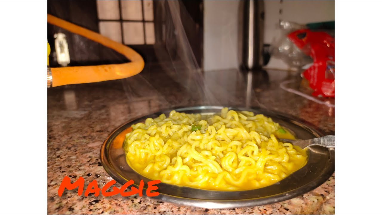 VLOG-10|| 5 mins instant maggi recipe|| Maggi recipe without vegetable ...