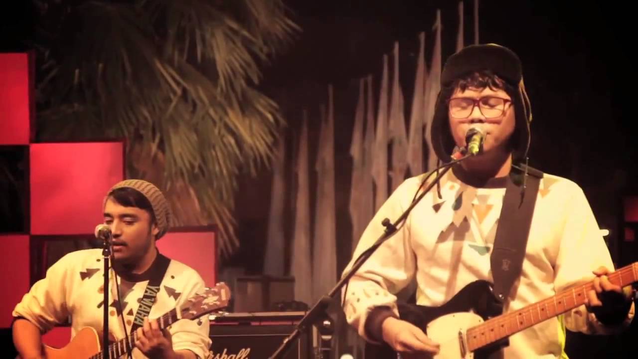 L'Alphalpha - Funk the Hole (Live at Radioshow TVOne) - YouTube