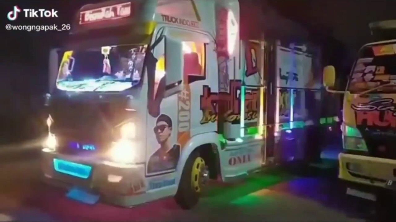 Truk variasi kekinian - Dj suaramu syairku || tiktok oleng 2020 - YouTube