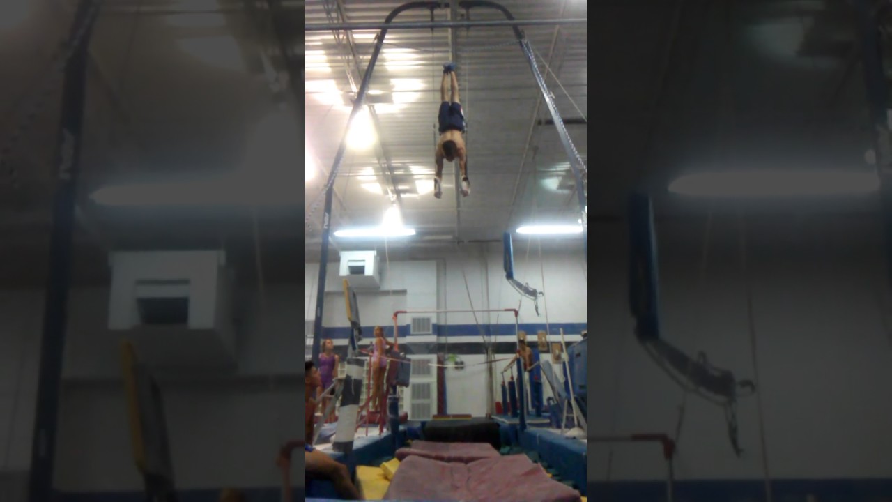 Nicky Franz triple back on rings - YouTube