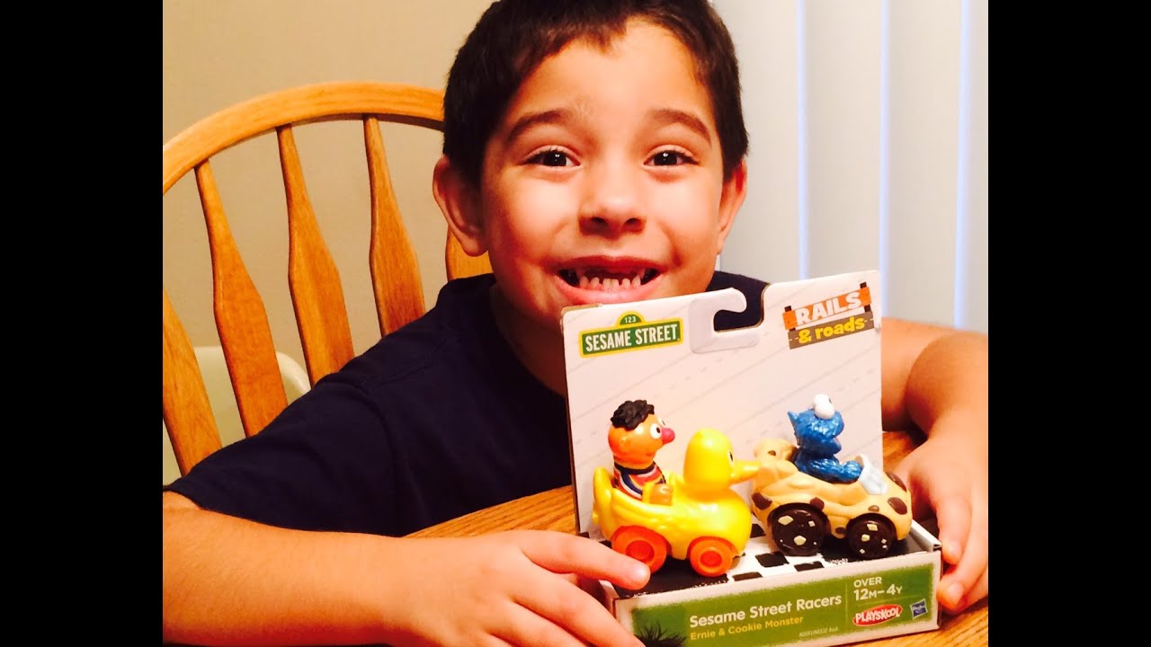 Sesame Street Racers Ernie and Cookie Monster Off-Road - YouTube