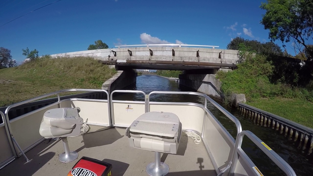 007 Winter Haven Chain of Lakes Canals - Lake Shipp to Lake May - YouTube