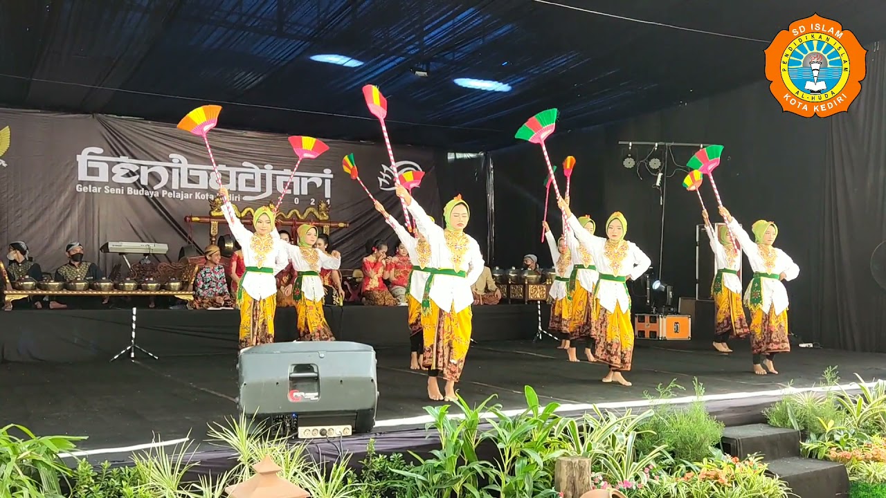 Tari Sapu - GENIBUDJARI 2021 - YouTube