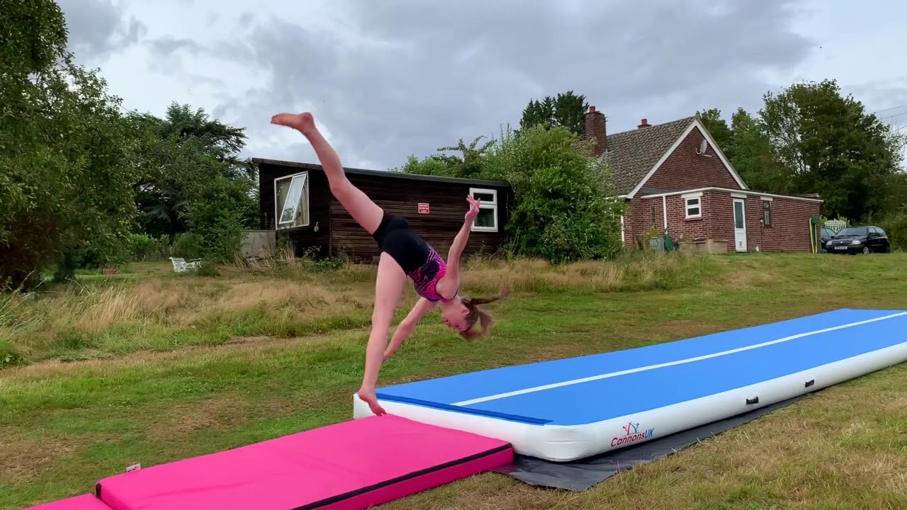 ️ GYMNAST KARINA DOES GYMNASTICS TUMBLING ON THE CANNONS UK 8M X 2M ...