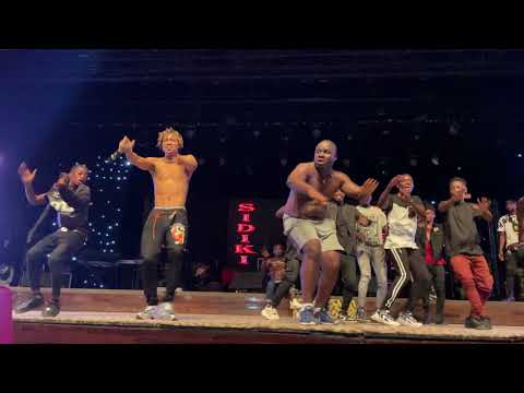 TUAGE DE SAFAREL OBIANG AU CONCERT DE SIDIKI DIABATE