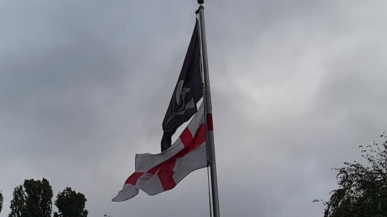 Windy flags super slow mo - YouTube