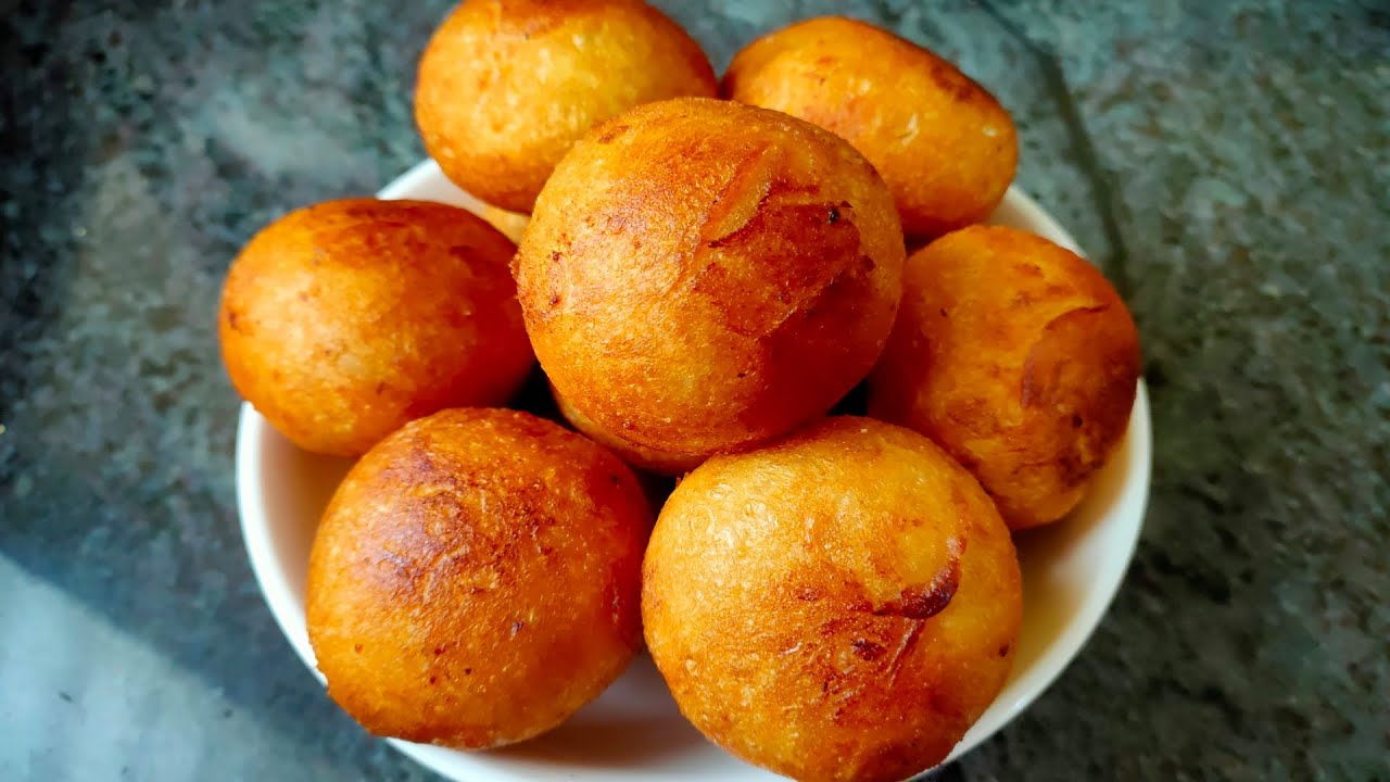 Tasty and soft ମୁଦୁଗ ପିଠା ଅଟା ଏବଂ ମଇଦାରେ ଏହିପରି ବନାନ୍ତୁ | muduga pitha ...