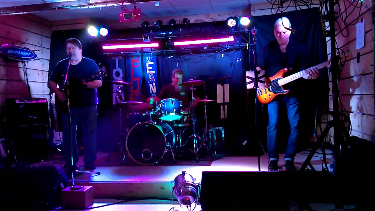 Cold Shot & Willy the Wimp by Torn Blue Jeans - YouTube