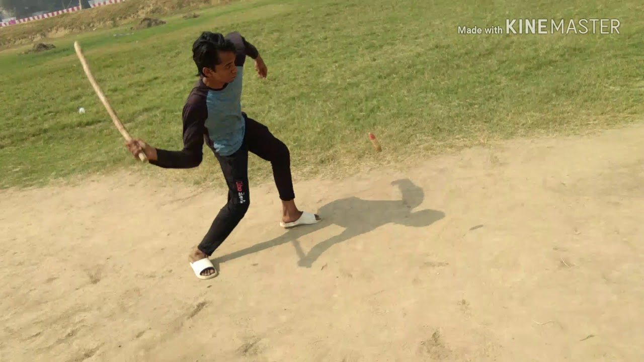 Best player of gilli danda.. - YouTube