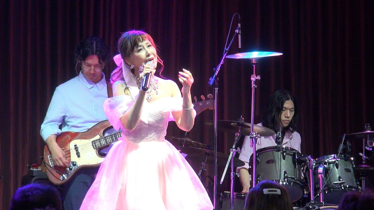 KASUMI Flower Angel Concert ～歌い継ごう昭和歌謡～ (1st stage) - YouTube