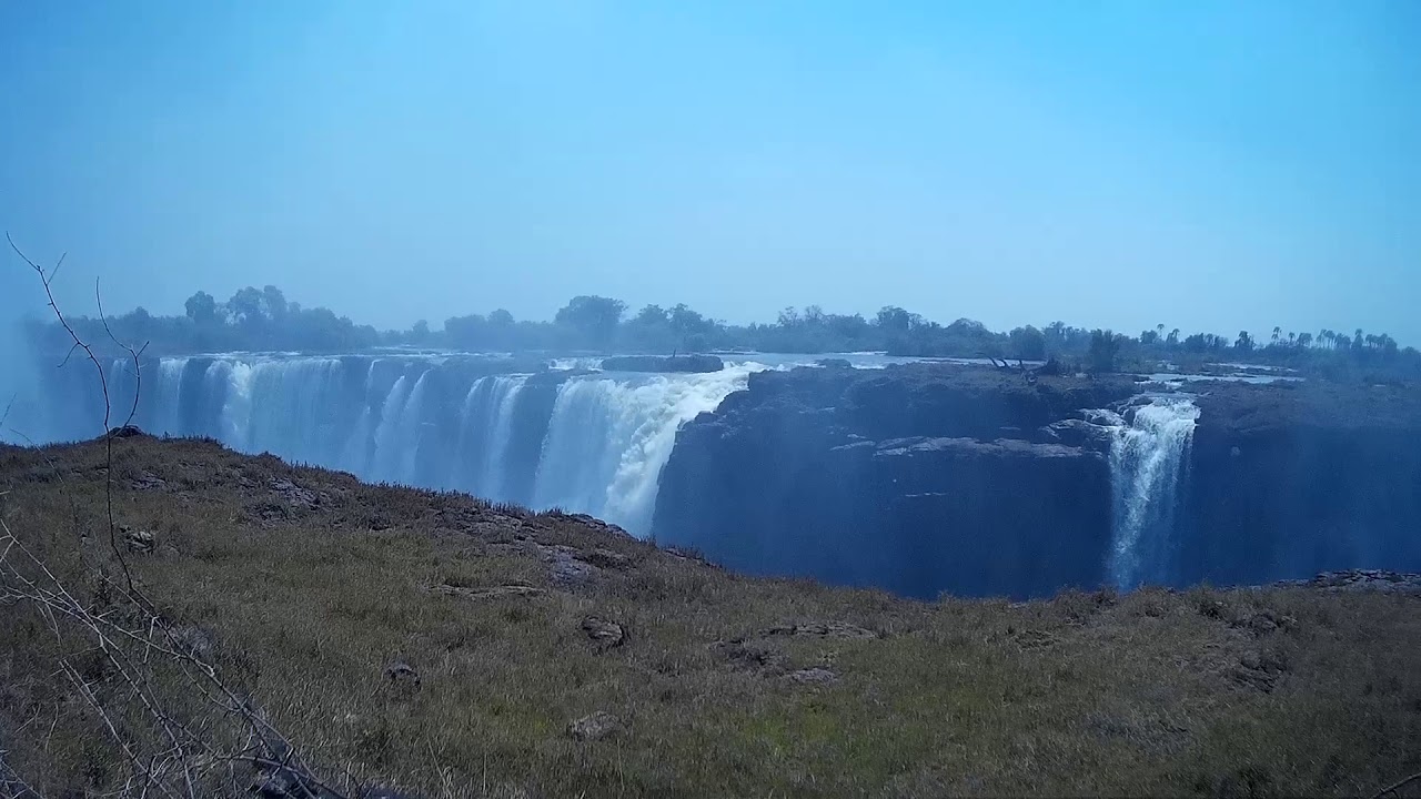 Victoria Falls with mist 11500001 - YouTube