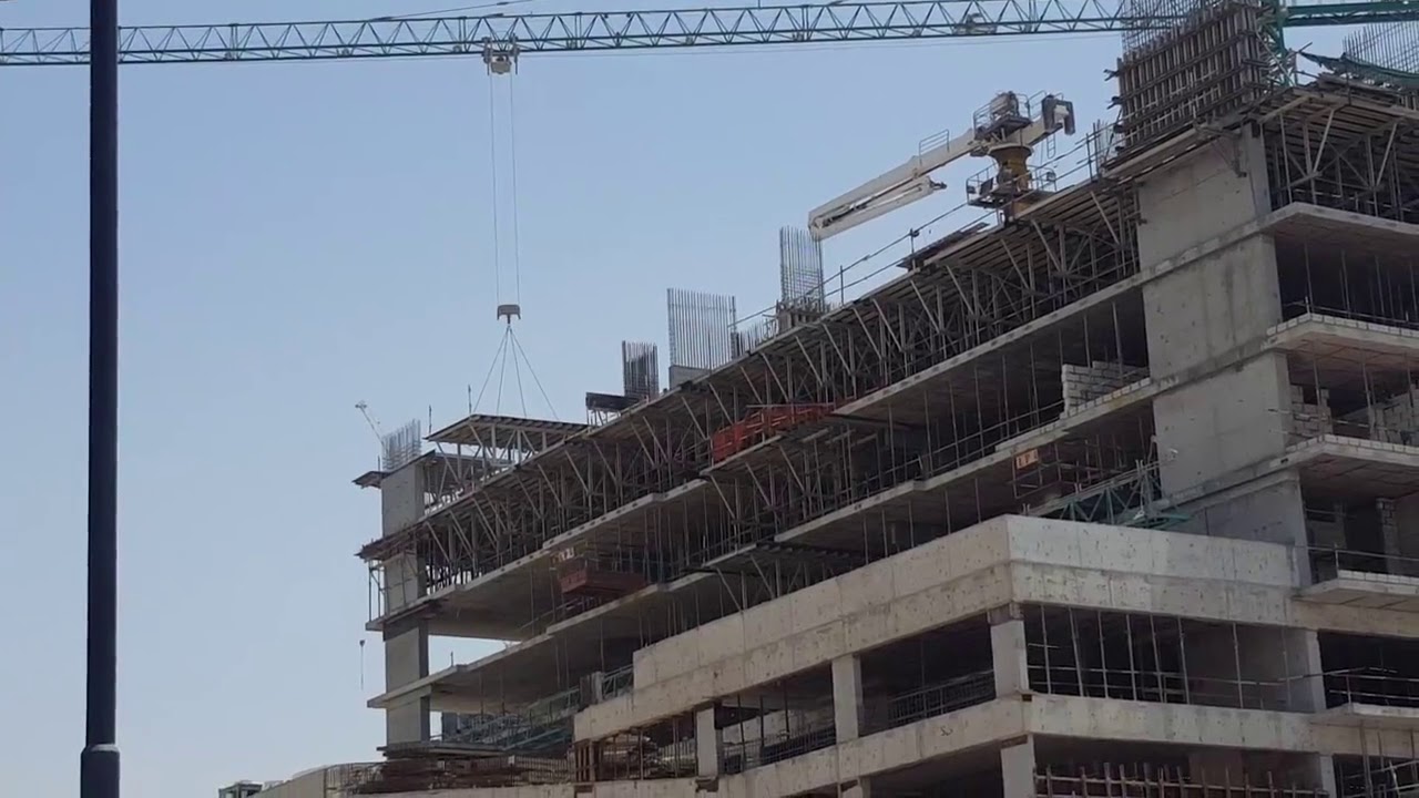 FUTURE Formwork Flying Table system - YouTube