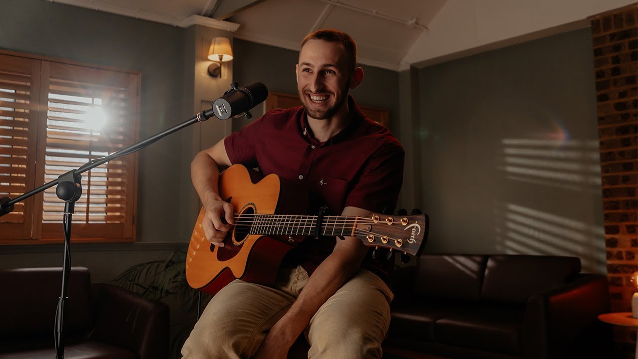 Wedding Showreel performed by Christopher - Singer / Guitarist | Male ...