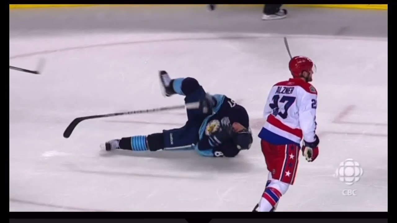 Steckel Collides with Crosby - end of story - YouTube