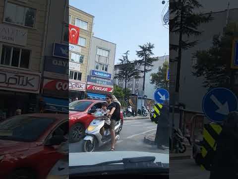 Müzikle dolu bir yolculuğun kısa özeti ile yollarda: Stresi Unutun #Müzik #SürüşKeyfi #HuzurDolu