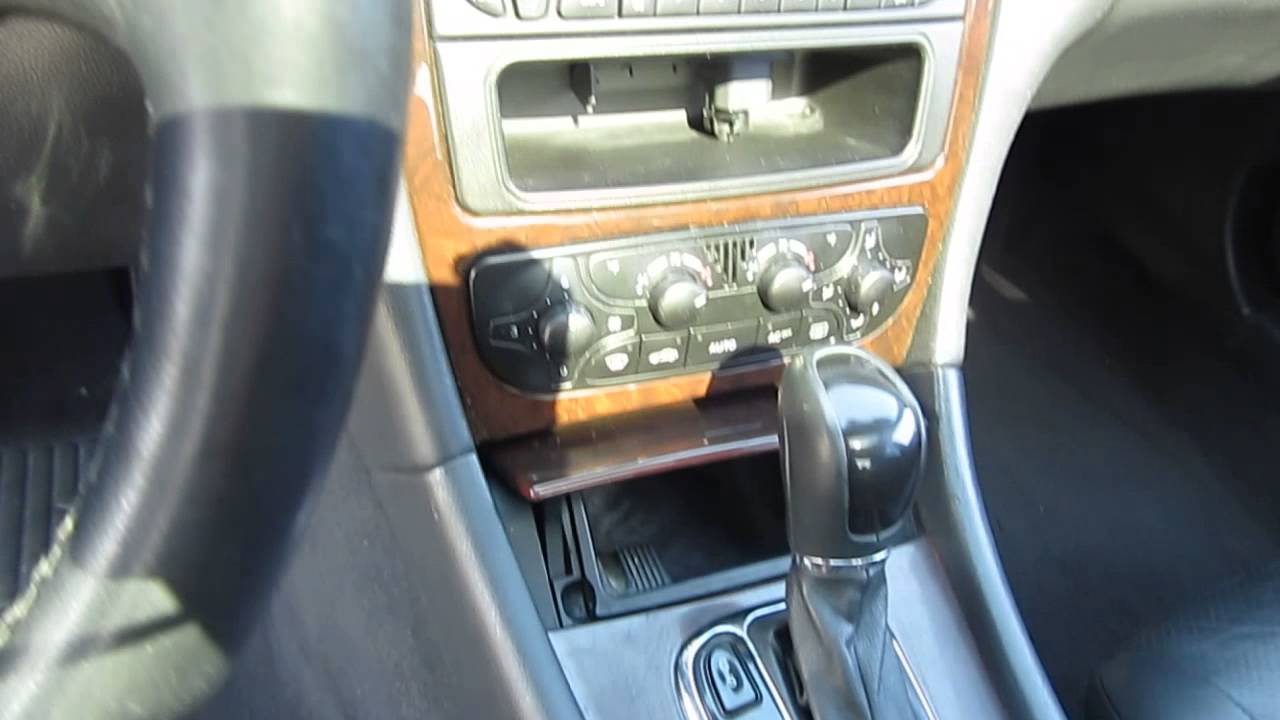 2004 Mercedes-Benz C240, White - STOCK# L616462 - Interior details ...