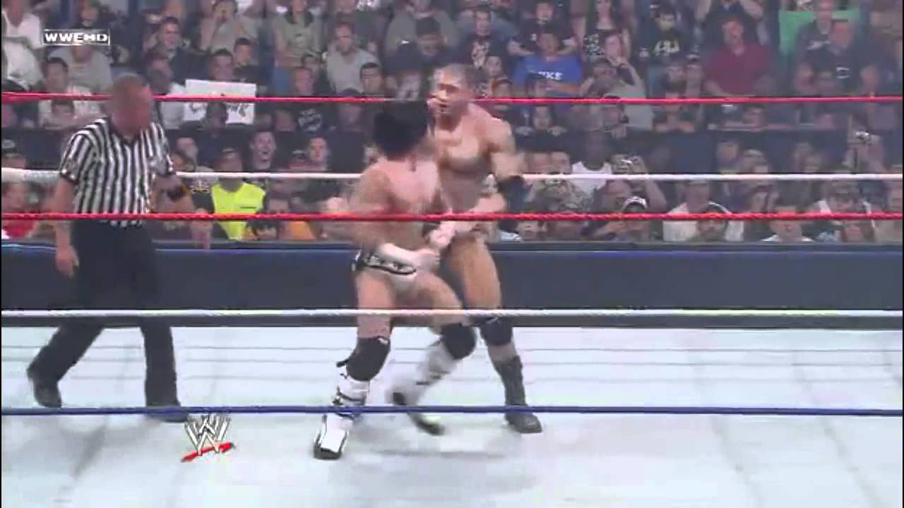 Falling Clothesline Batista - YouTube