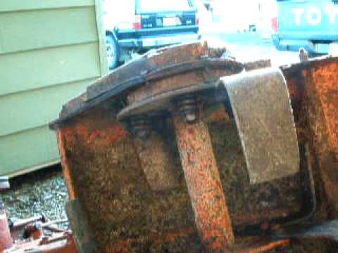 Howard Rotavator "Gem" Twin Cylinder Wisconsin 802cc 18.2hp at 3600 RPM ...