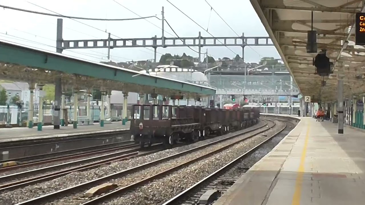 DB Cargo UK Class 66 no: 66102 @ Newport {6B27} 07/09/2022. - YouTube