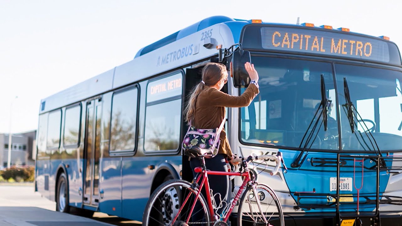 Helping Our Heroes Transition From Military Life to the Civilian Workplace - YouTube