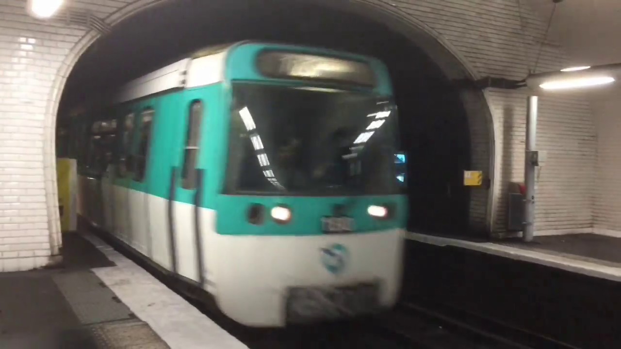 Corentin Cariou - Ligne 7 [Métro de Paris] - YouTube