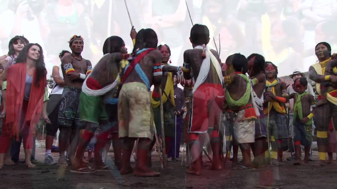 Ritual das Crianças Kayapó na Aldeia Multiétnica - YouTube