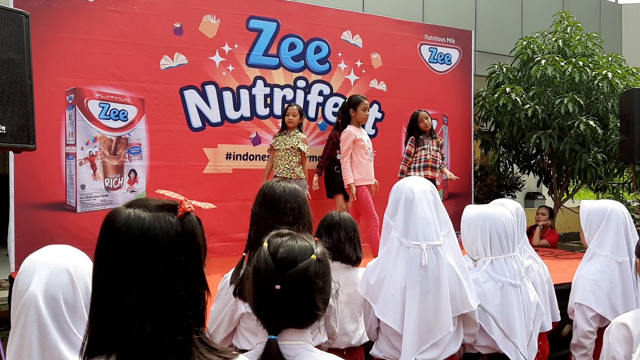 Black Pink By Kelas 5B SD Labschool Unnes - YouTube