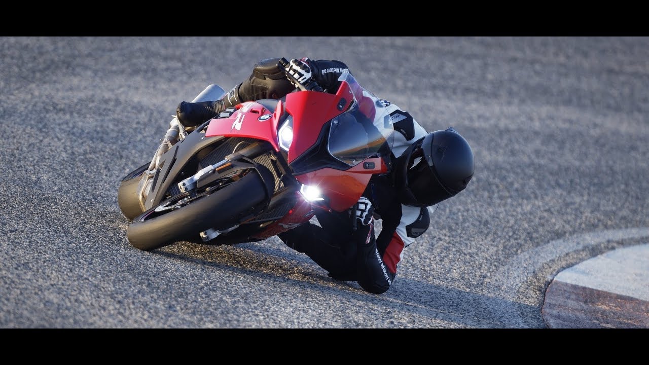 In the spotlight: The new S 1000 RR - YouTube