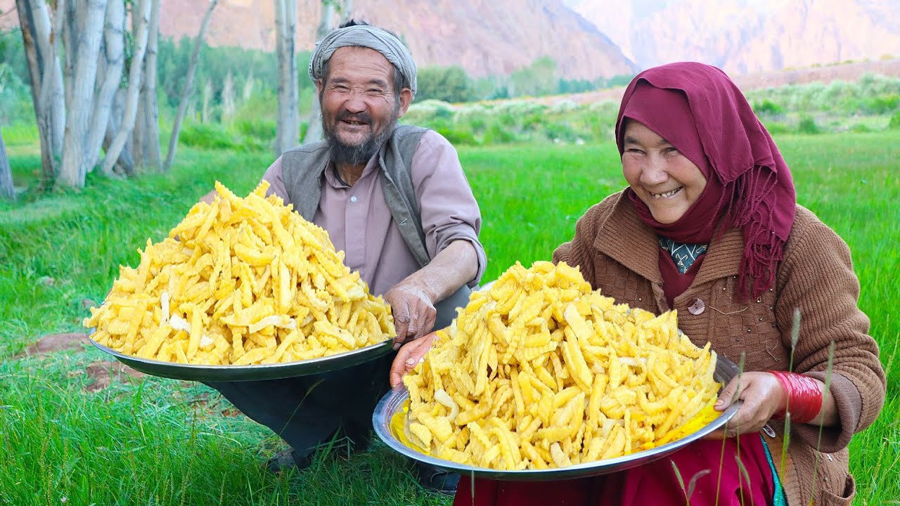 Cooking Most Giant Crispy Potato Chips | Elderly Couple Feed Poor Kids - YouTube