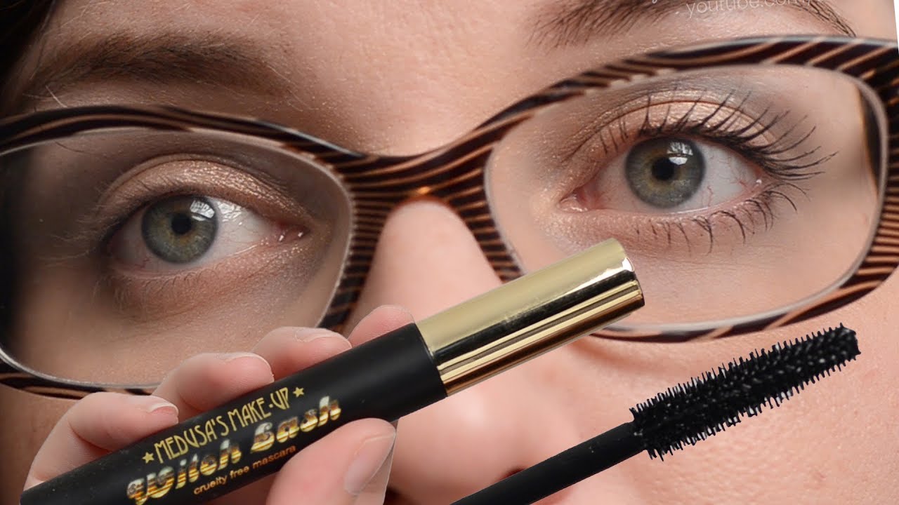 Medusa's Makeup Witch Lash 12hr Wear Test & Review | CORRIE V - YouTube