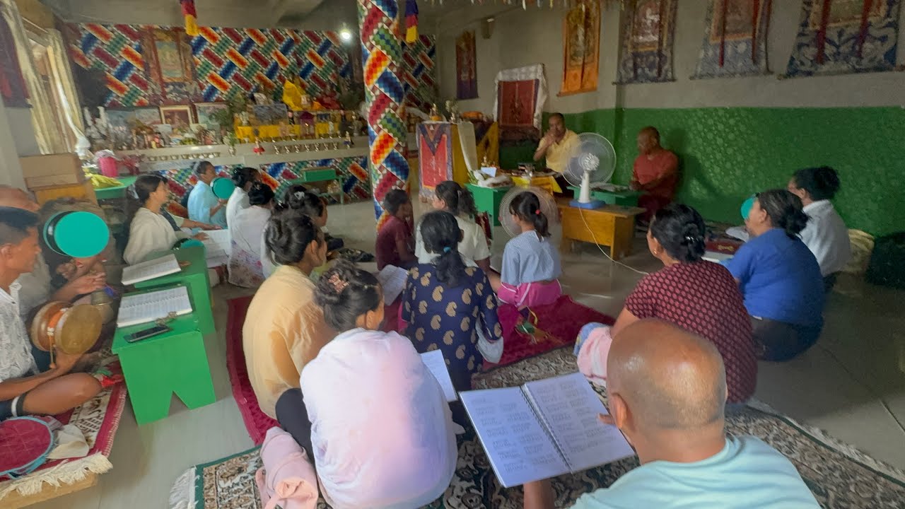 New Throema groups at sangsay village.day 1@dorjeetamangvlog7356 - YouTube