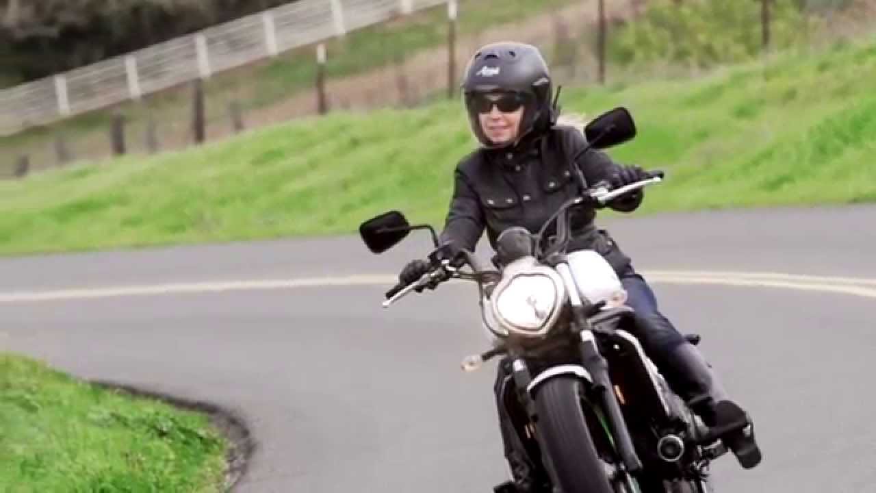 Vicki Gray's Demo Ride Review - the 2015 Kawasaki Vulcan S - YouTube