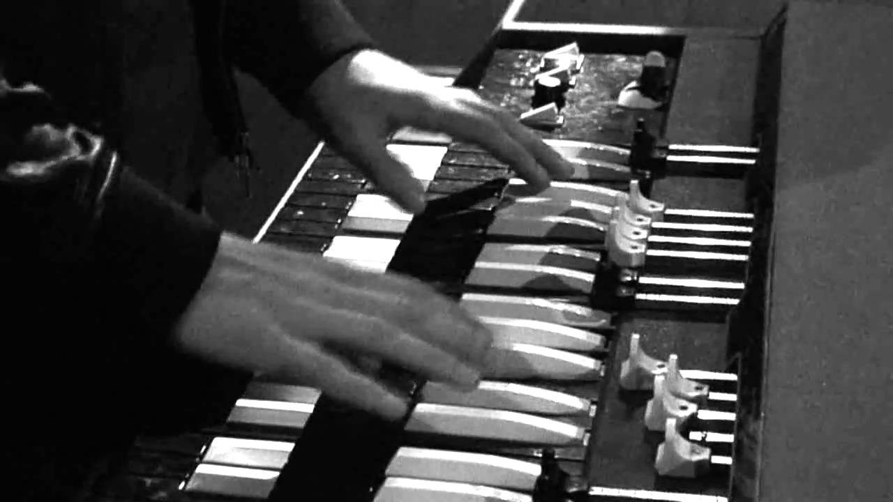 Pretty Visitors intro - Alex Turner - YouTube