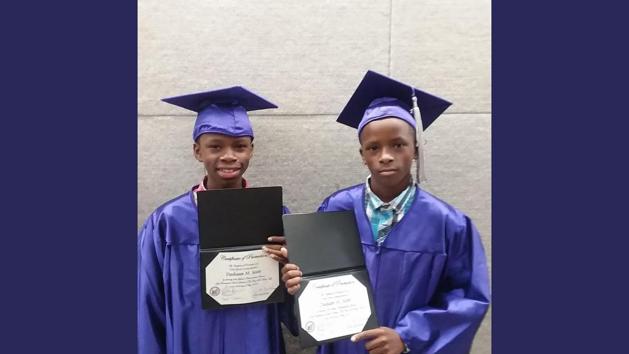 Jumped Onna Screen - YouTube