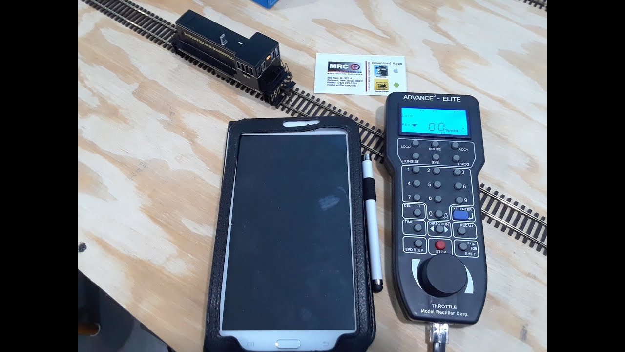 MRC Prodigy Advanced Squared with Wi-Fi DCC system unboxing and ...