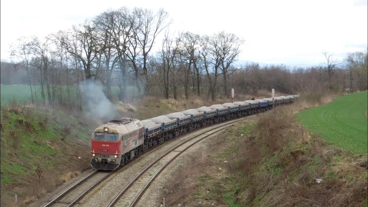 DLA M62-1754 in Kamieniec-Zabkowicki - YouTube