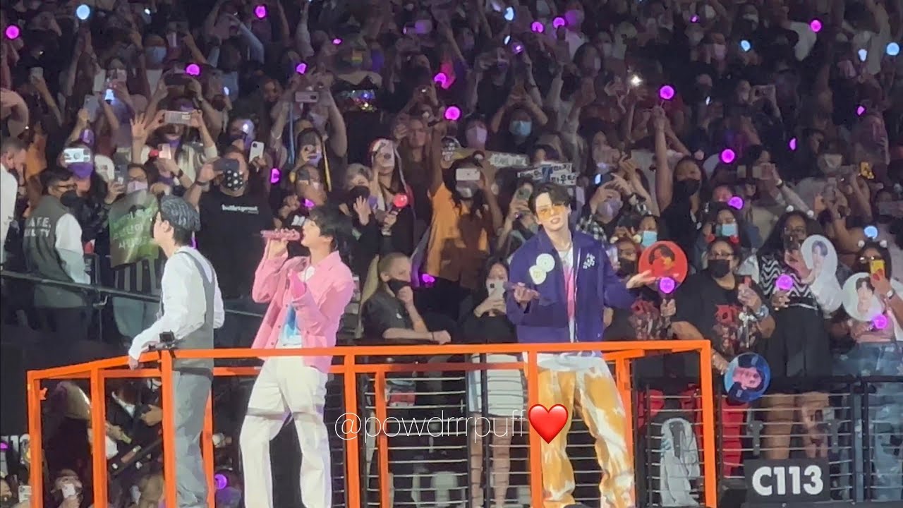 220415 - FANCAM - Telepathy - BTS PTD Las Vegas - Day 3 @ Allegiant ...