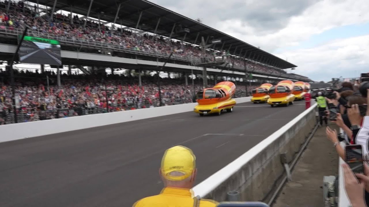 Wienermobile Race - YouTube