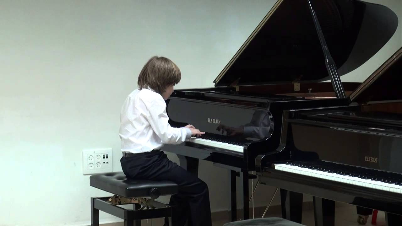 Yoav Levanon (10) -1st prize at the "Piano Forever" - Liszt ...