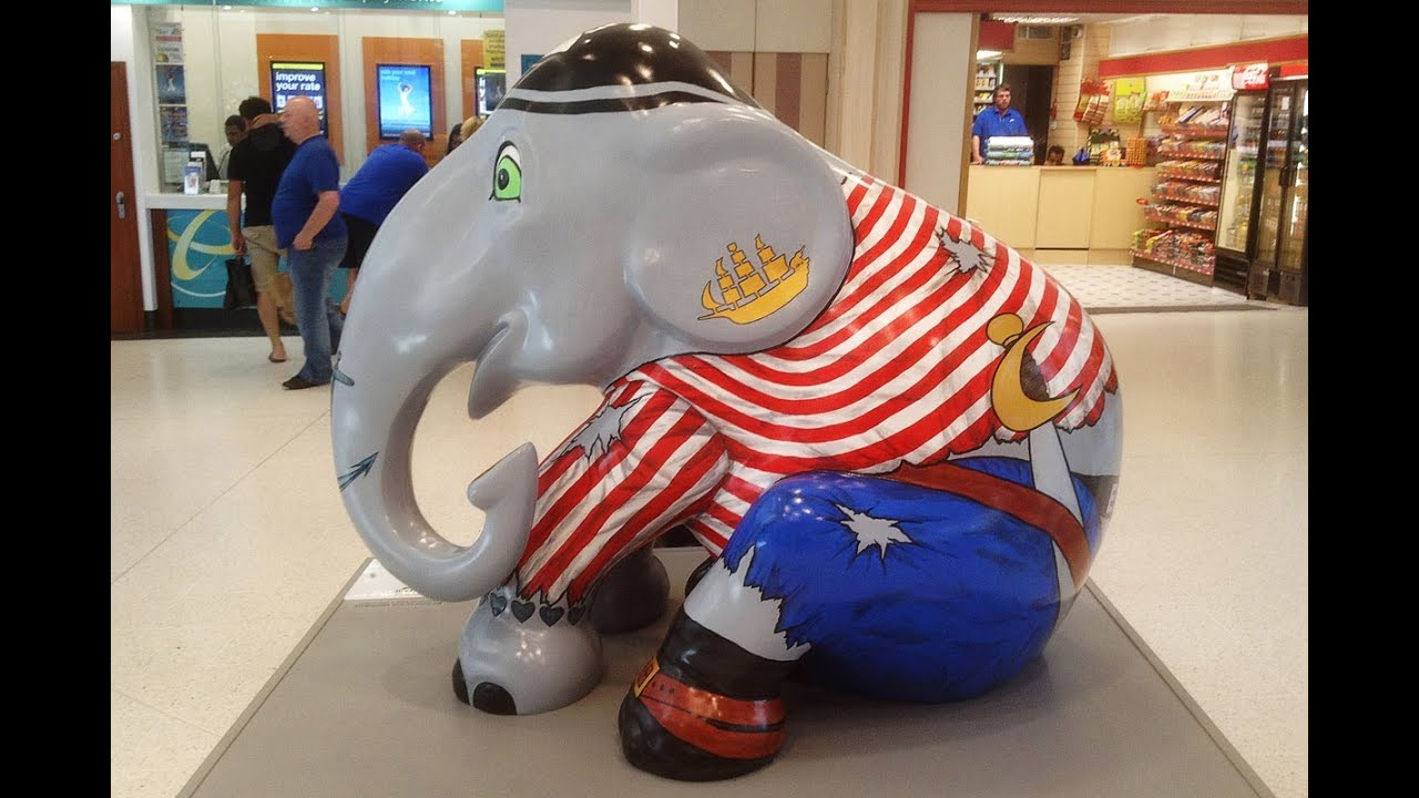 Painted elephants come to town - YouTube