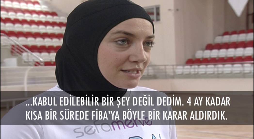 FİBA'YI ALT EDEN BAŞÖRTÜLÜ SPORCU; INDIRA KALJO - YouTube
