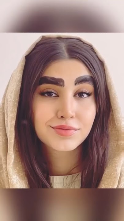 کدومو میپسندی؟😂😂😂 میکاپ خندهدار طنز کمدین شعر خنده فیلم تیکتاک Funny Youtube
