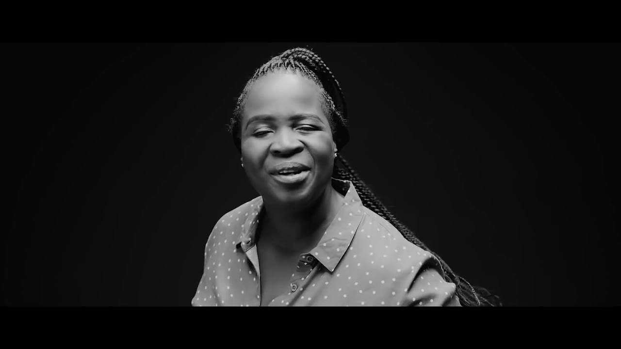 Master KG & Flora Ritshuri - Jesu Wa Makatsa ft Zanda Zakuza (Official ...