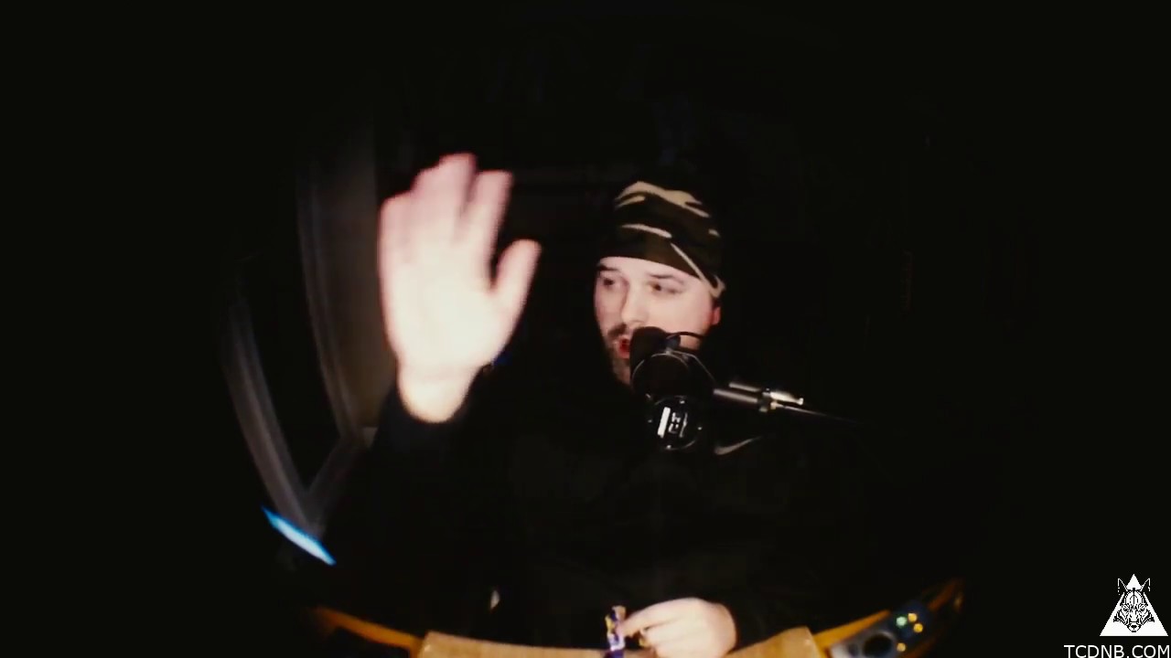 TC MAKING DNB LIVE 0012 - YouTube