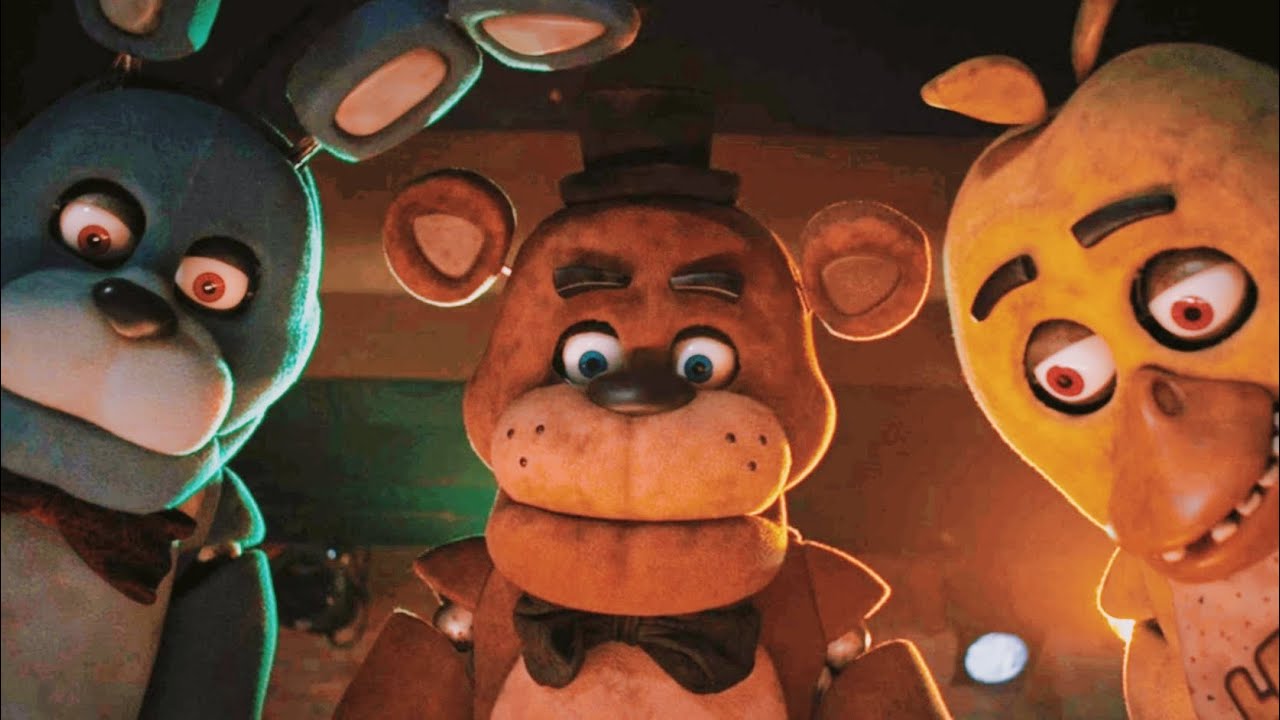 Freddy and Co. Use the Power of Friendship to build a Fort | Five ...