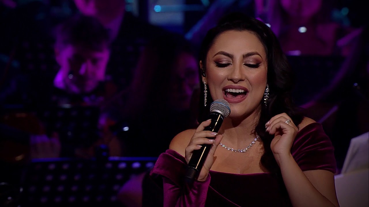 Andra - White Christmas (Live La Opera Nationala) - YouTube